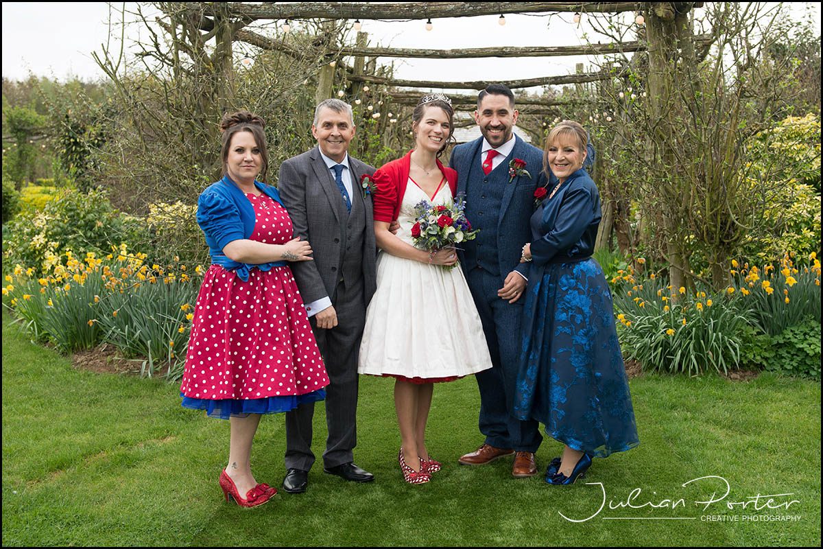 The Gardens Yalding wedding photos | Julian Porter Photography