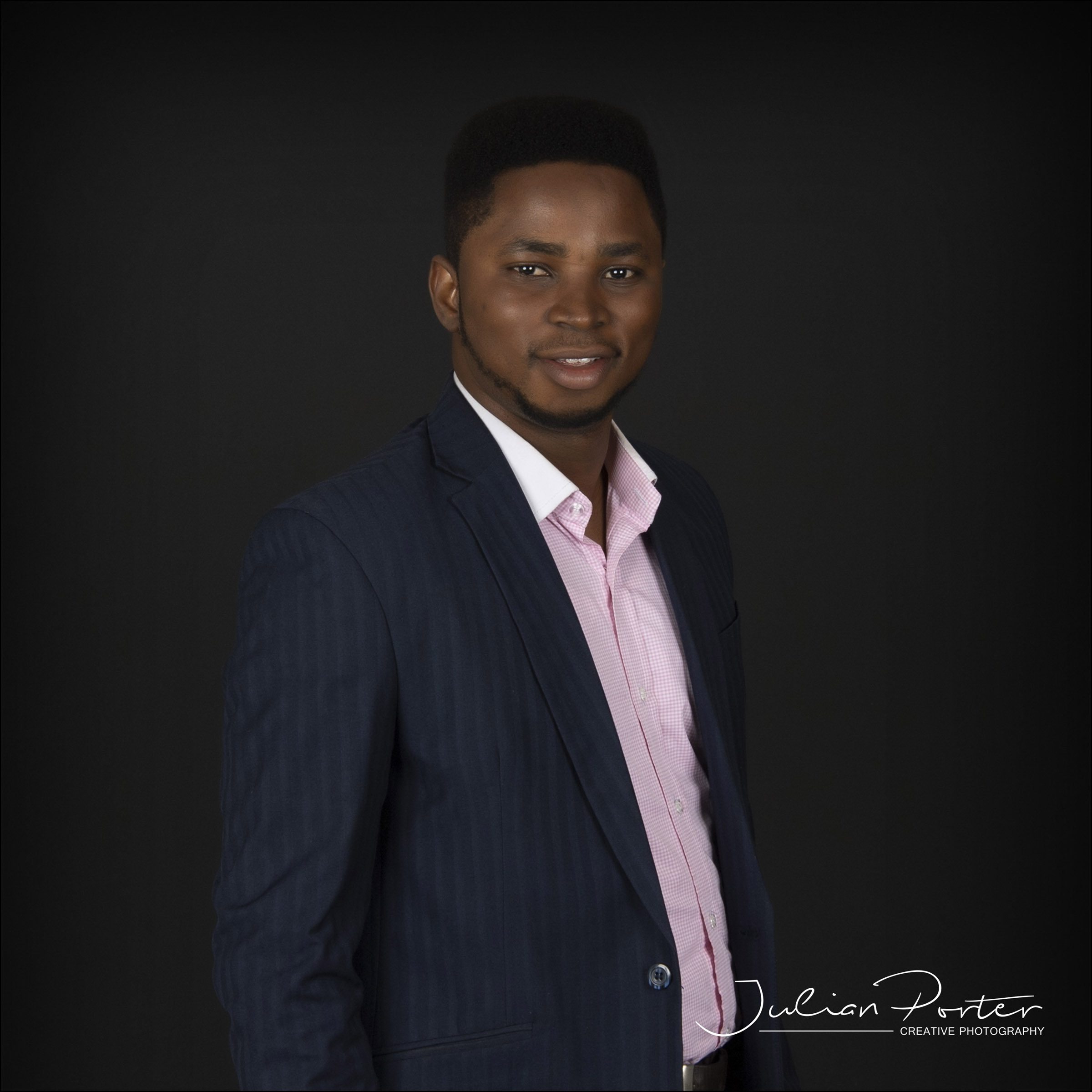 headshot photos for Ayomide | Julian Porter Photography